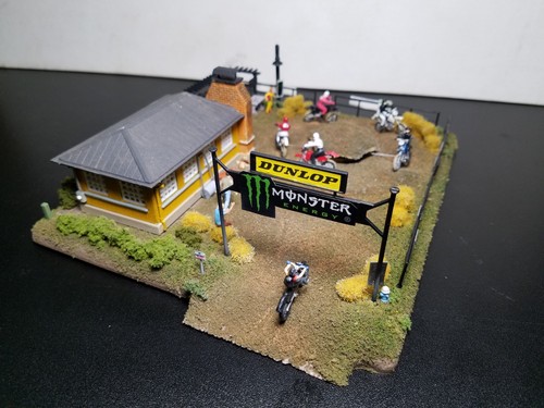 HO scale Custom built Vollmer Dirt Bike Race. | eBay