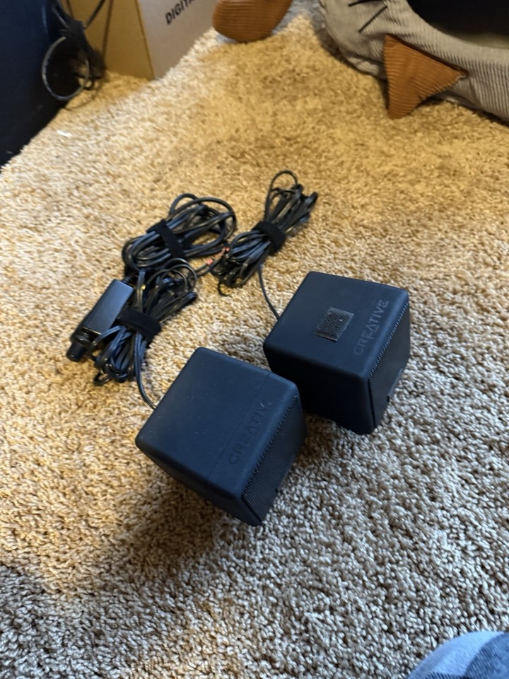 Cambridge soundworks CSW250 Speakers, subwoofer, Power Brick, and ...