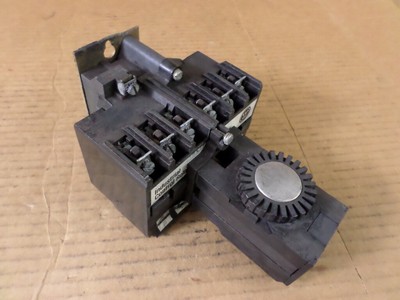 Relays - Pneumatic Timer
