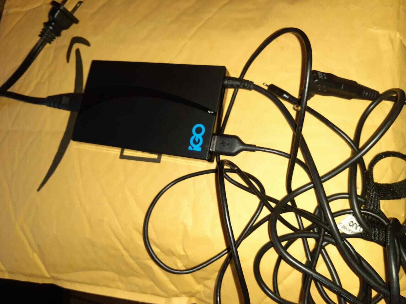 Modern iGo AC Power Adapter Kit 19.5V 90W 6630096-0100 B Universal ...