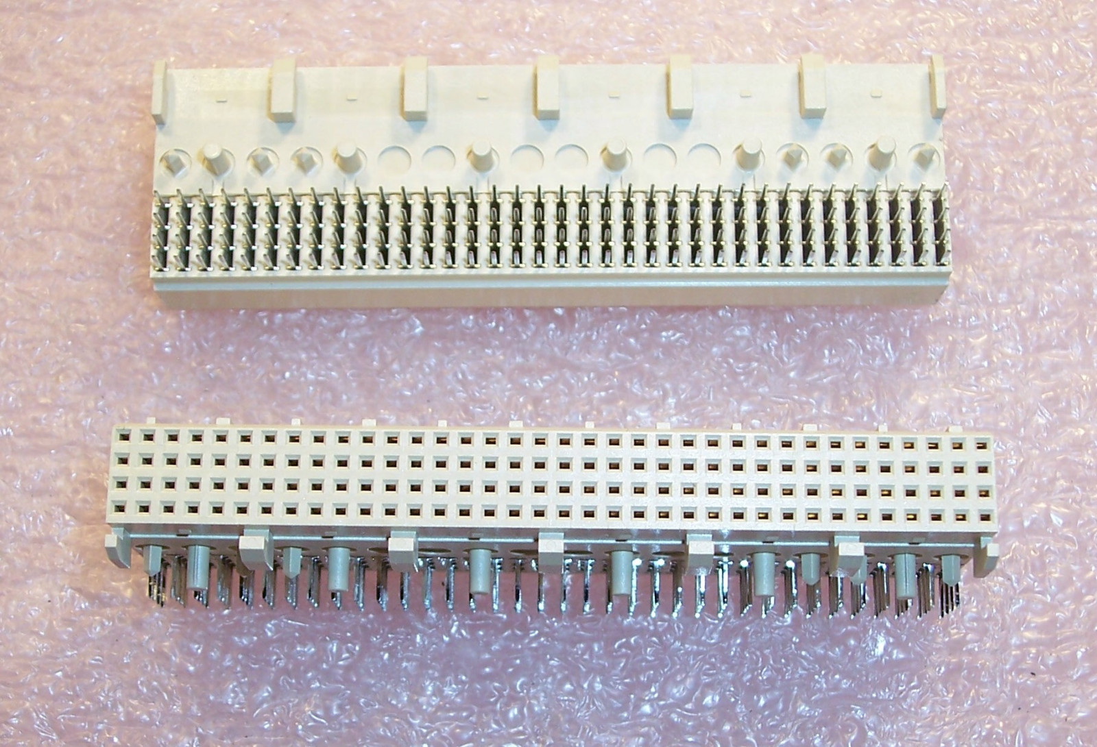 QTY (7) MP2-S144-41M2-C-TG30 3M HARD METRIC 144 POSITION 4 ROW ...