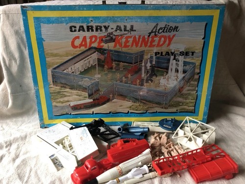 Marx Toys CAPE KENNEDY CARRY ALL ACTION PLAY SET | eBay