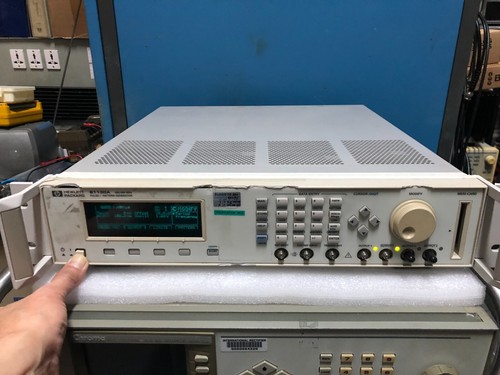 HP/Agilent 81130A/81132A Pulse Data Generator, 400/660 MHz and 1.32 Gb ...