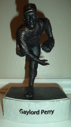 San Francisco Giants Replica Gaylord Perry Statue SGA | eBay
