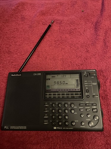 Vintage Radio Shack DX-398 Shortwave Portable Receiver Radio AM FM LW ...