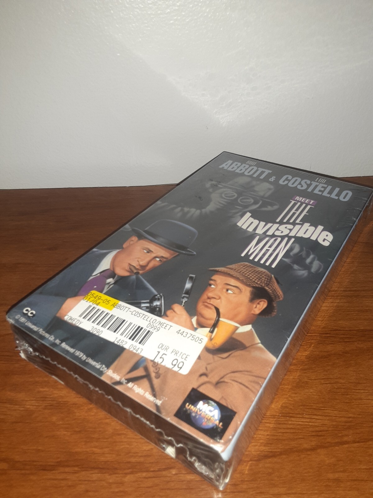 Abbott and Costello Meet the Invisible Man (VHS, 1992) for sale online ...
