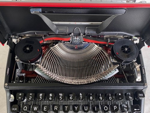 Special Restored OLYMPIA SM4 Typewriter. Black & Red, Senatorial Font ...