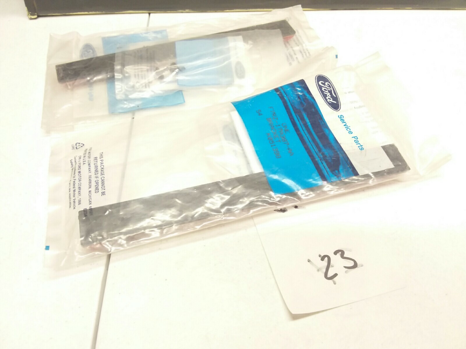 1X NOS 1995-97 Ford Contour Mercury Mystique Rear License Plate Frame ...