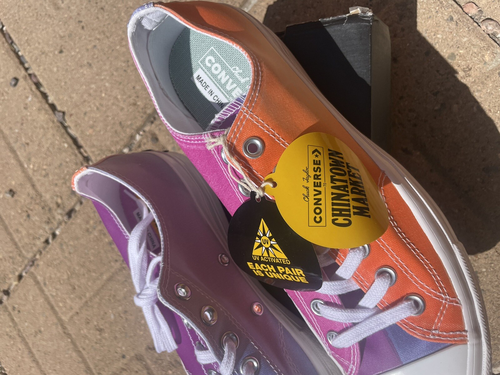 Converse Chinatown Market Chuck 70 Ox White UV Color Changing Mens ...