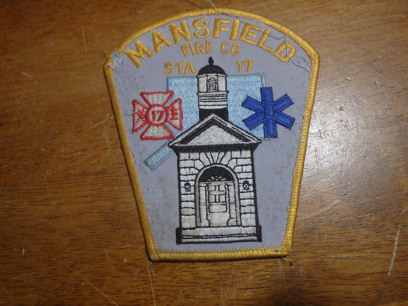MANSFIELD CONNECTICUT FIRE DEPARTMENT EMT RESCUE FIRE FIGHTER PATCH BX ...