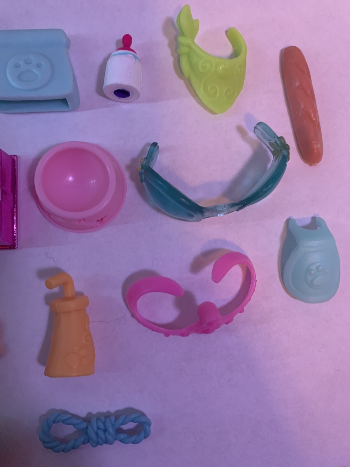 LPS Littlest Pet Shop Accessories Lot Of 15 Clothes Food Soap Toys Bowl ...