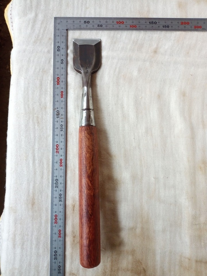 Vintage Japanese Short Slick Chisel 42mm. | eBay