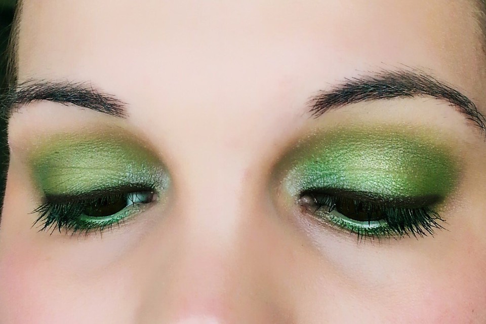 PUPA Milano - Metallic Green Kohl Pencil Eyeliner eyeshadow stick - NEW ...