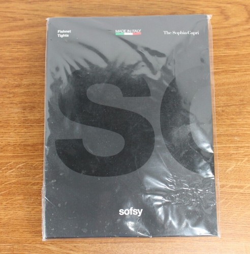 Sofsy - Fishnet Tights - The Sophia Capri - Italy - BLACK - 3/4-M/L ...