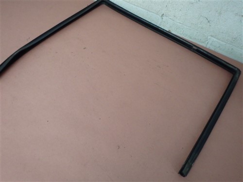 LH DRIVERS Side REAR Door Window Glass Run Channel Jeep Cherokee XJ ...