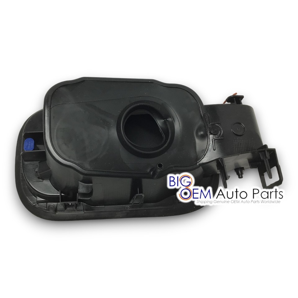 2018 - 2024 Chevrolet Equinox Fuel Door Tank Filler Pipe Housing OEM ...