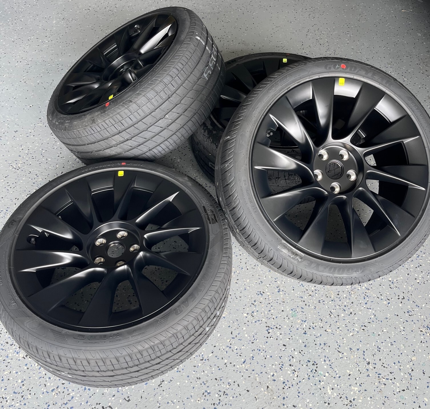 (4) NEW 2023 OEM 20” TESLA MODEL Y FACTORY INDUCTION WHEELS RIMS/TIRES ...