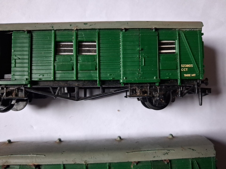 Hornby Duplo OO Gauge Southern Railway 14T CCT Utility Van S2380S Green ...