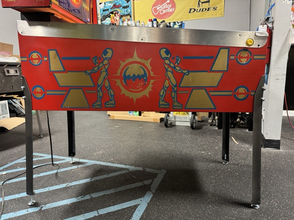 1983 BALLY GOLD BALL PINBALL MACHINE PROFESSIONAL TECHS FULL LEDS PLAYS ...