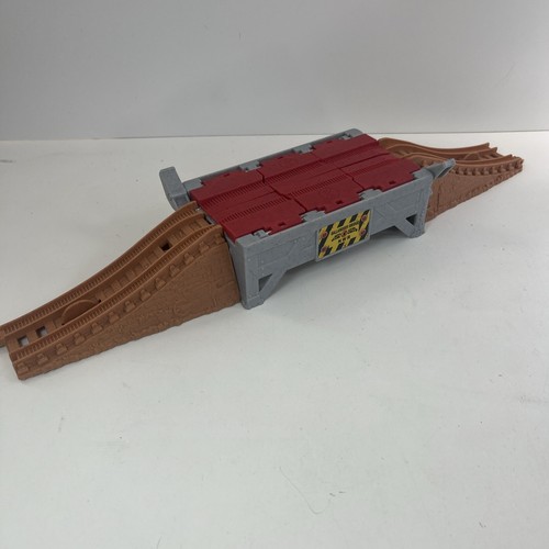 Brave Bridge Collapse Track Thomas the Tank Engine & Friends ...