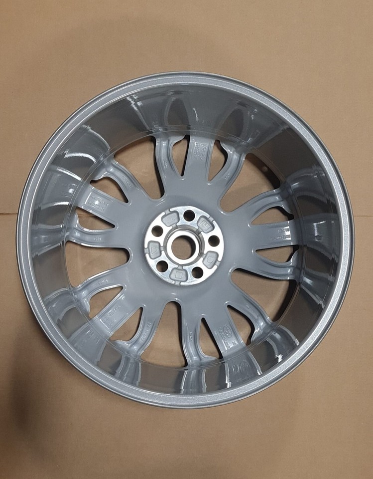 LAND ROVER RANGE ROVER SPORT L494 Alloy Wheel LR045069 NEW GENUINE | eBay