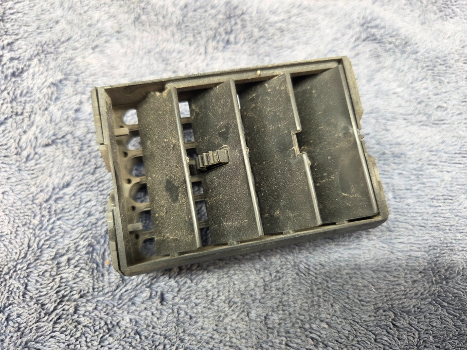 2000-2002 Chevy Camaro SS Z28 USED GM Ebony Black Dash Vent Left/Right ...