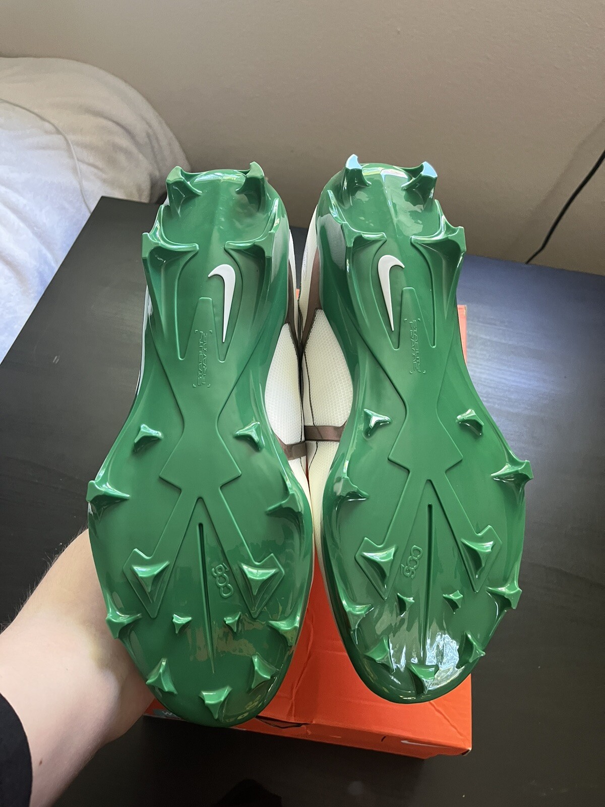 Men's Wide Nike Oregon Ducks Alpha Menace Elite 3 SAMPLE Team Cleats ...