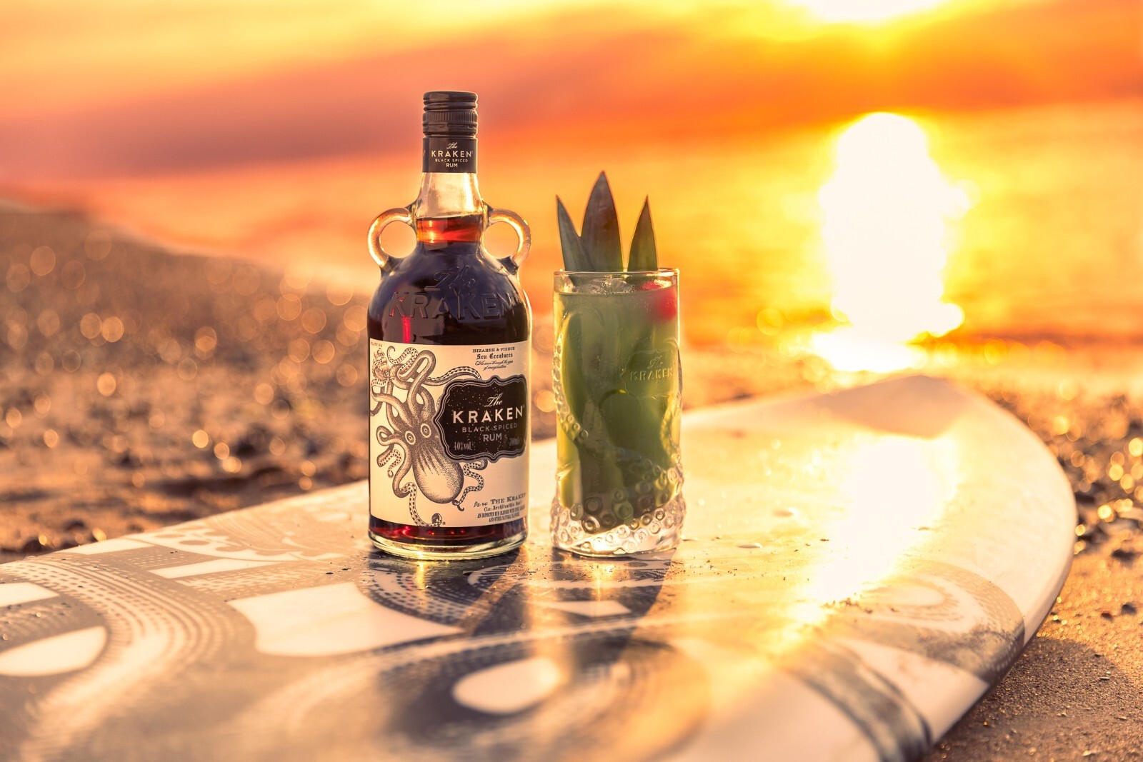 KRAKEN GLASS HIGHBALL RUM SPIRIT Plastic | Limited Edition Tentacled ...