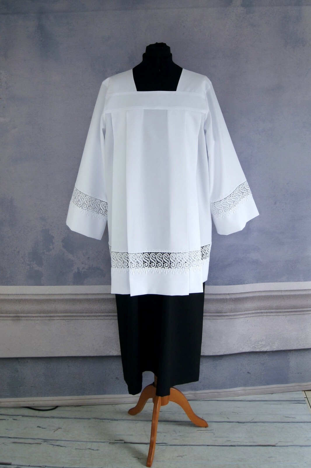 Traditional SURPLICE/ COTTA with lace | eBay