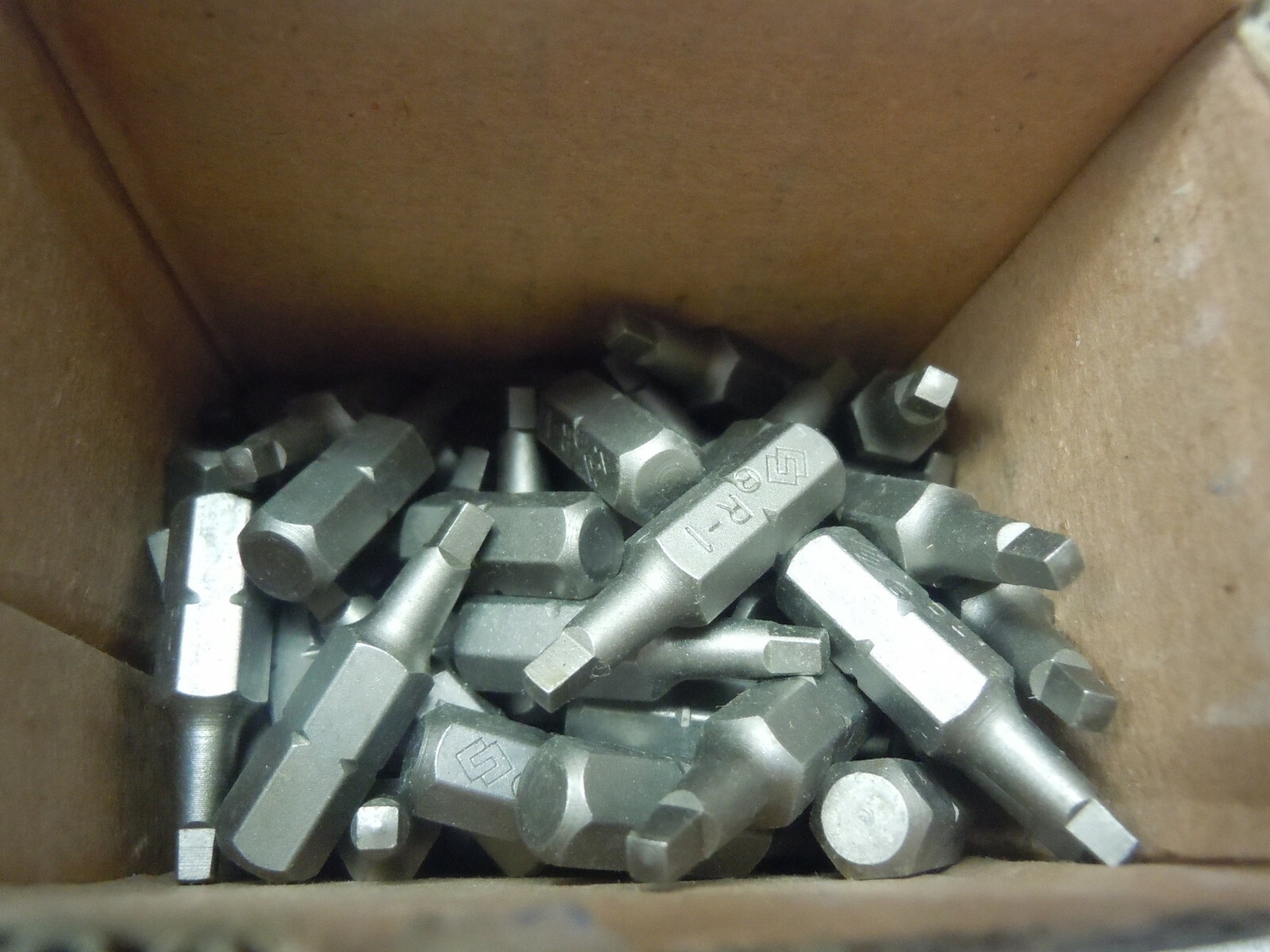 #1 Square Recess 1" x 1/4" Drive Hex Insert Bits R1 -100 Pack | eBay