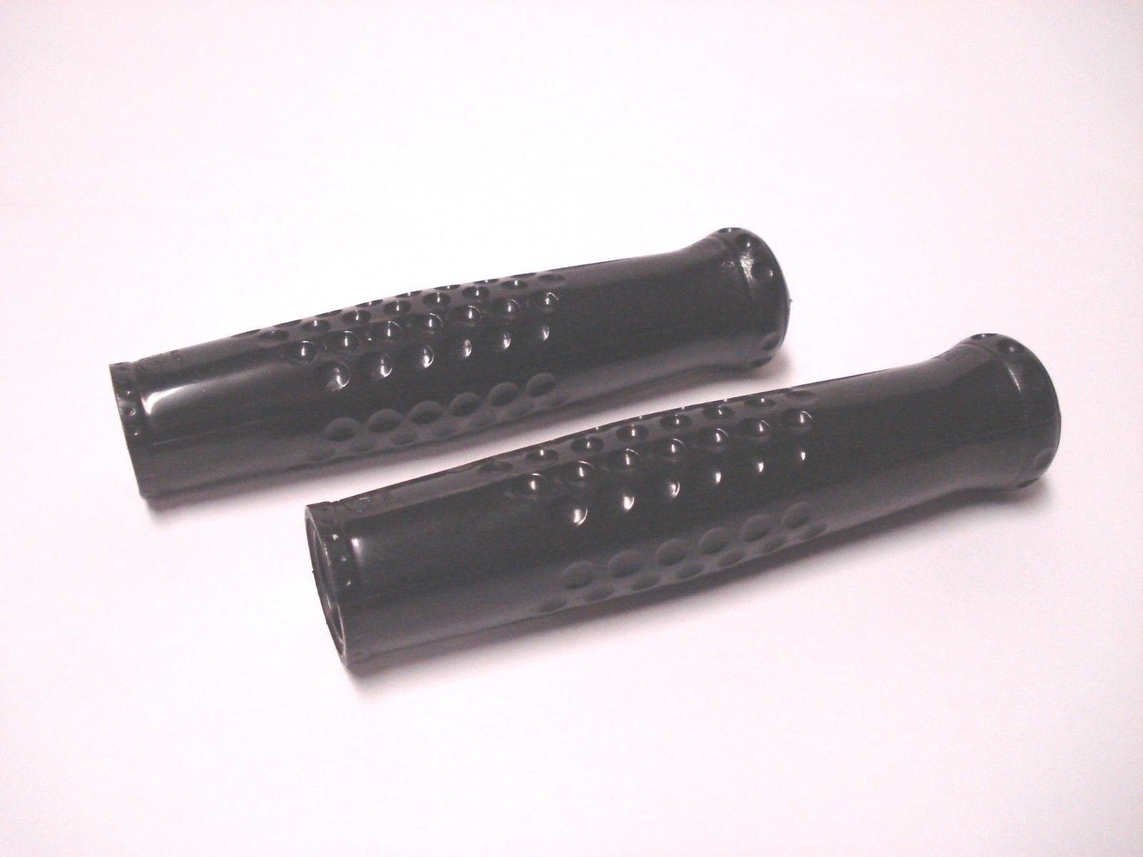 VINTAGE NOS HUNT WILDE ANTIQUE TRICYCLE SIDEWALK BICYCLE SCOOTER GRIPS ...