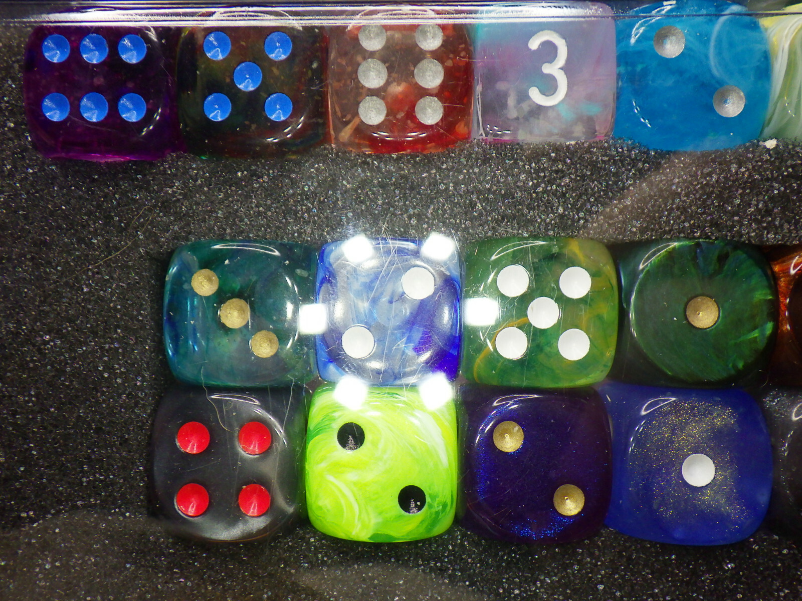 Chessex Dice Reference Pack Packet Catalog - Signature 2021 RPG Gaming ...