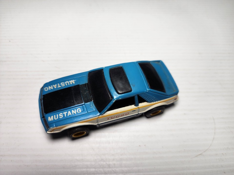 Slot Car Tyco Curve Hugger 1979 Ford Mustang Turbo Blue White - Tested ...
