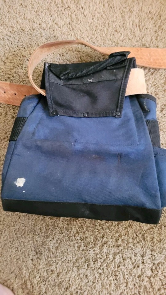Husky tool pouch with leather belt. | eBay