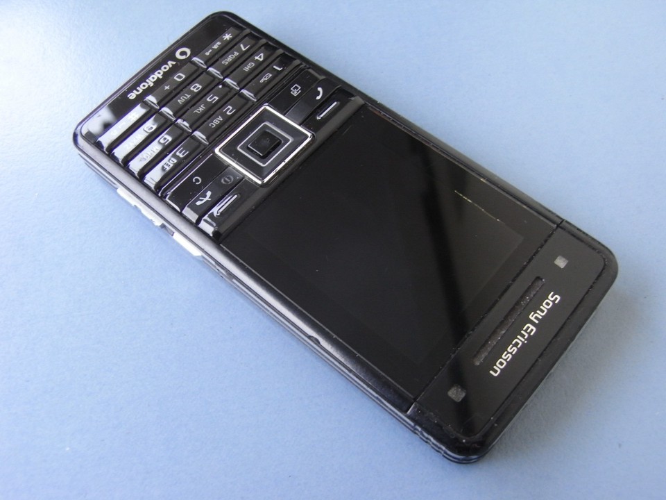 Sony Ericsson Cyber-shot C902 - Swift Black (Ohne Simlock) 100% ...