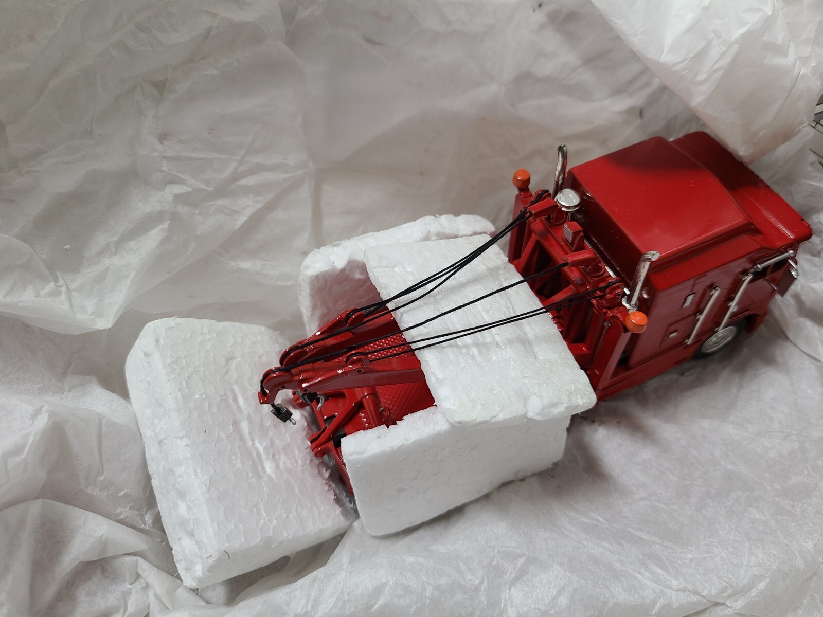 Kenworth K100 Holmes Wrecker - Red - ASAM Smith 1:48 Scale Model New | eBay