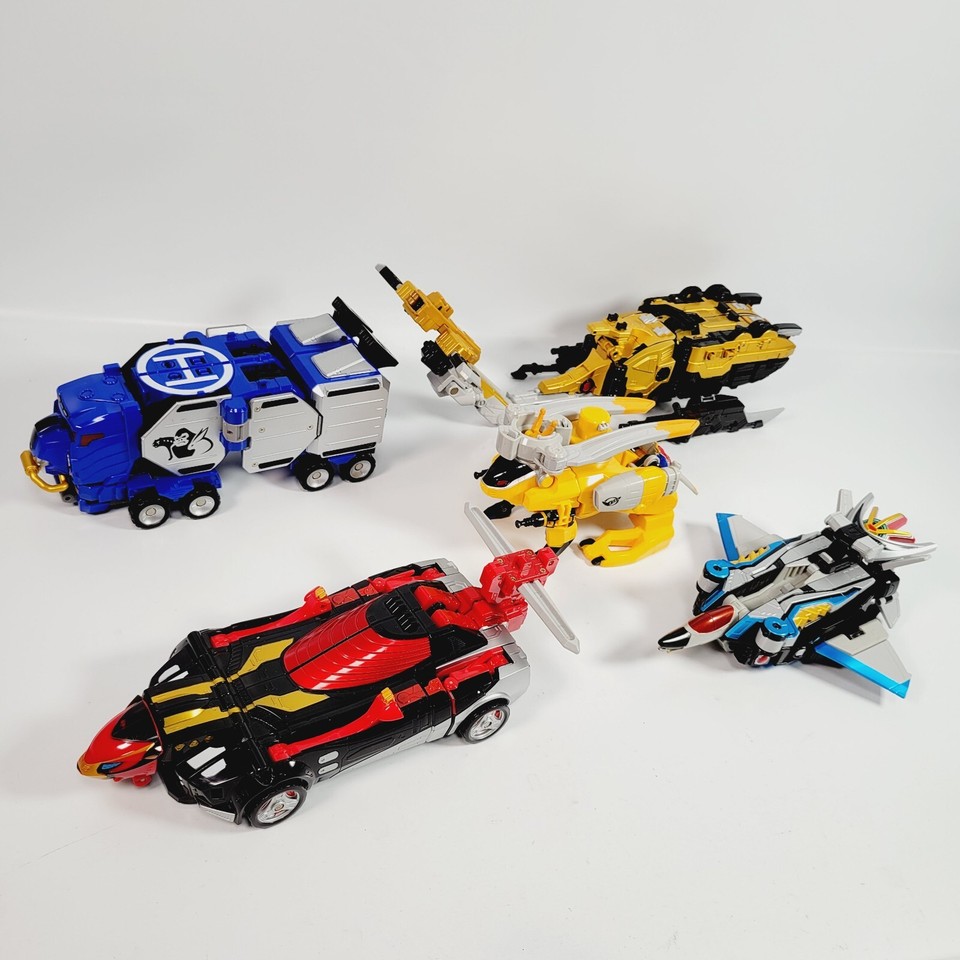 Power Rangers Beast Morphers Busters DX Great Go Buster-Oh Megazord ...