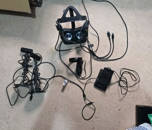 Oculus Quest Santa Cruz Dev Kit 64GB VR Headset Model Powers On ...