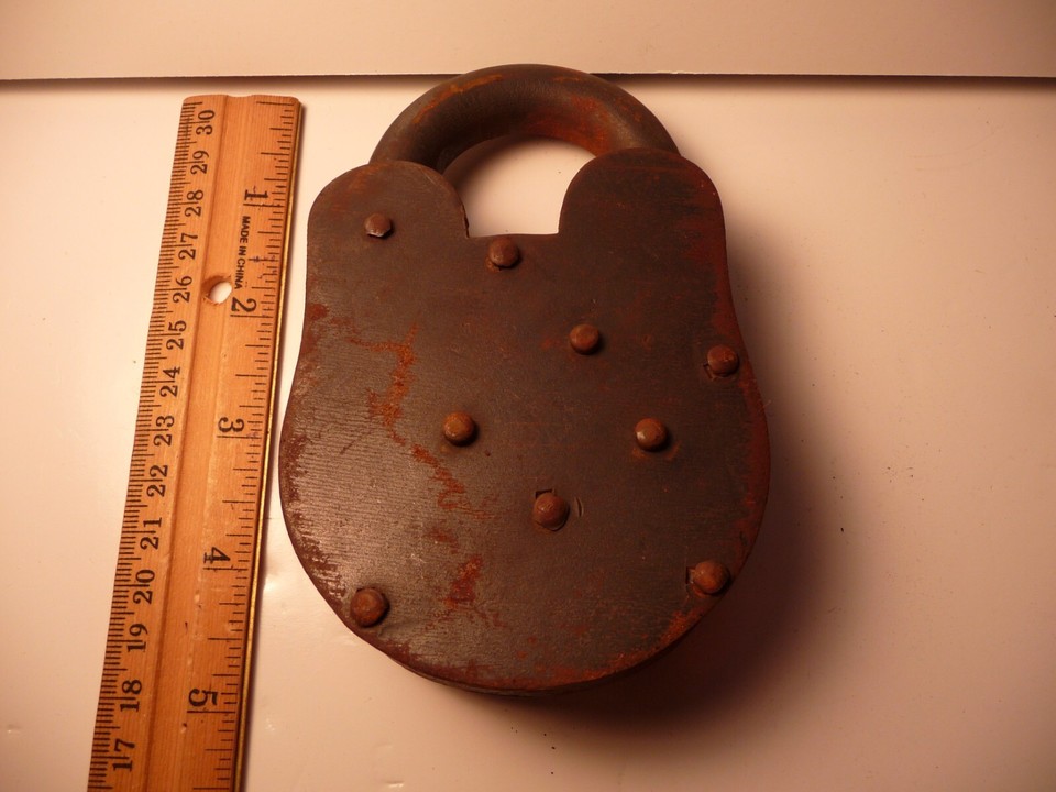 GREAT VINTAGE ALCATRAZ DEATH ROW PRISONER LOCK & KEYS ***WORKS*** | eBay