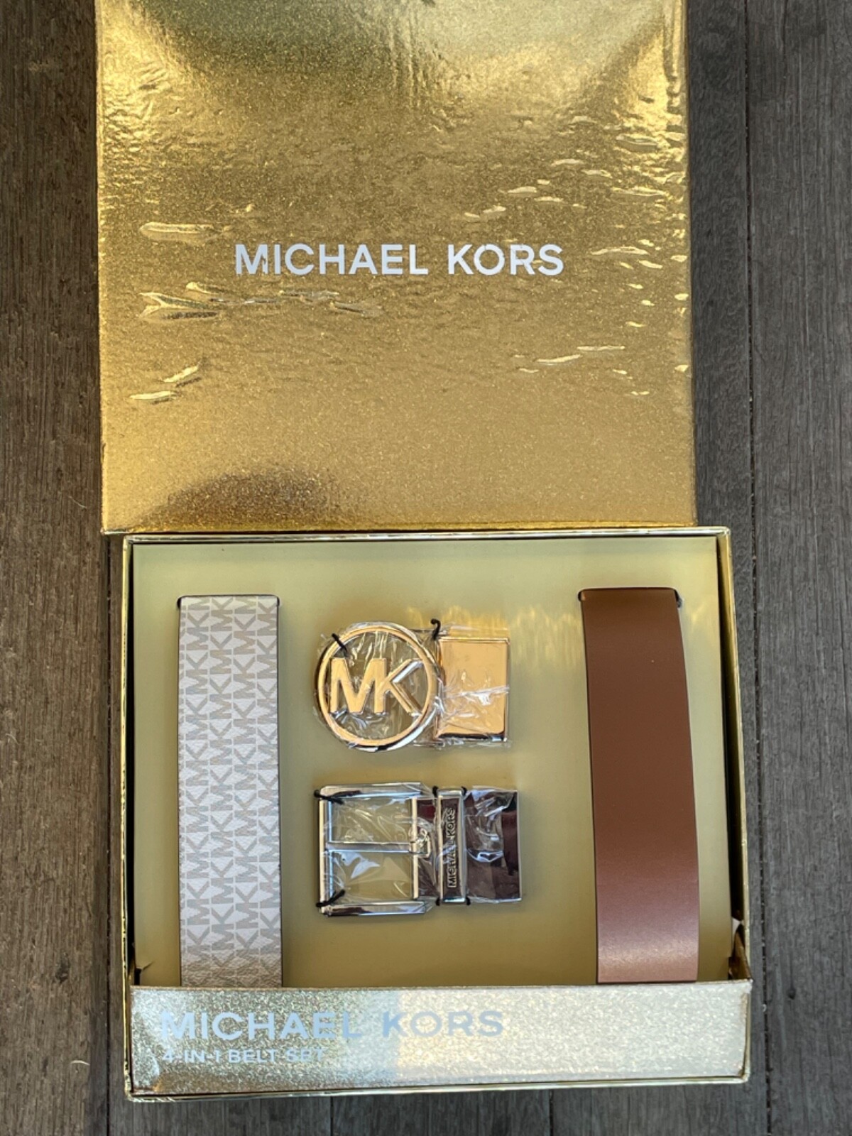 Michael Kors 4 in 1 Belt set 2 Interchangeable Belt Set Women's 1 Size ...