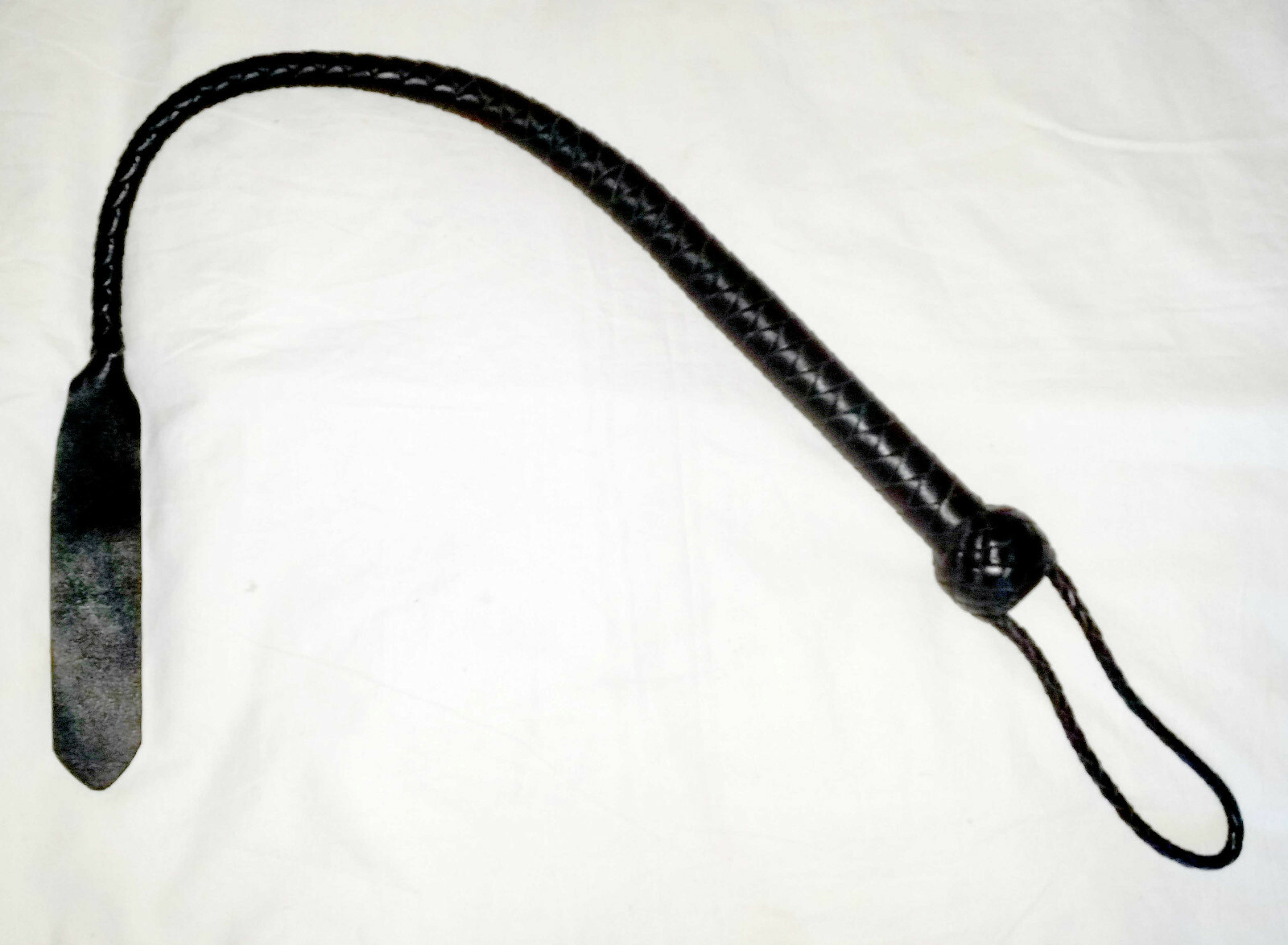 Quality Genuine Leather Soft End Single Tail Whip Stingy Flogger Fetish ...