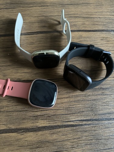1 Fitbit Versa 4 , & 2 Fitbit Versa 2 Pink & Black | eBay