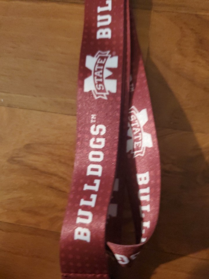 Mississippi State University Bulldogs 2-sided Licensed Lanyard Keychain ...
