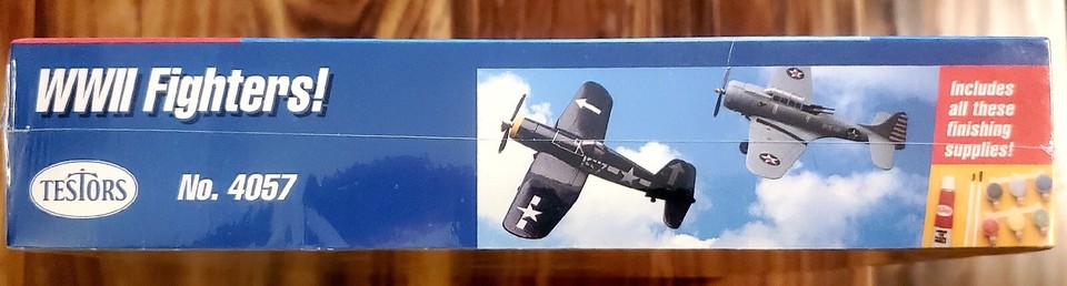 Testors WWII Fighter Planes Model Kit 1:72 Scale Two Complete Models ...