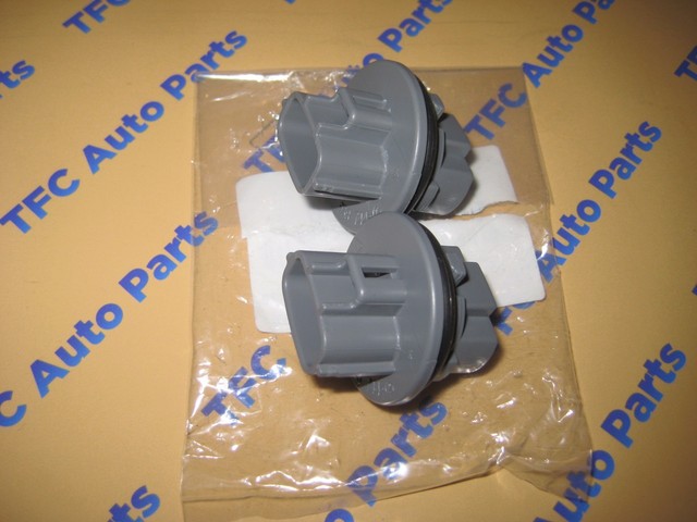 2 Toyota Lexus Tacoma 4Runner Camry Corolla Marker Light Socket Plug ...