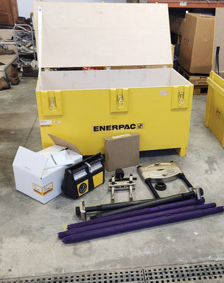 Hydraulic Cylinders - Enerpac 25 Ton