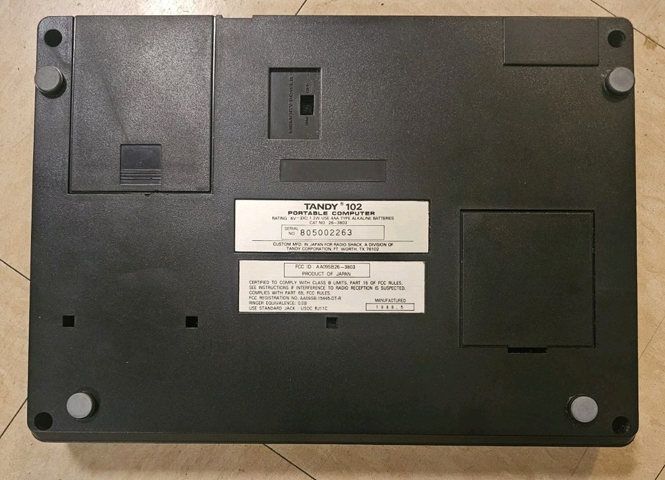 VINTAGE TANDY 102 PORTABLE COMPUTER & PORTABLE DISK DRIVE ADAPTER ...
