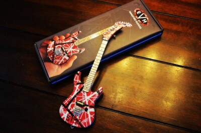 Eddie Van Halen 5150 Kramer Custom - EVH - Axe Heaven Miniature Guitar ...