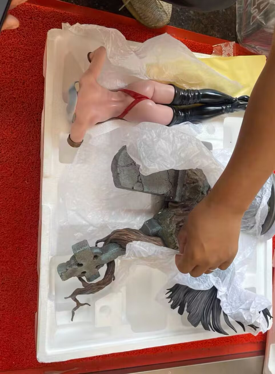 Sideshow 300300 25'' inch Vampirella Dynamite Premium Format Statue ...