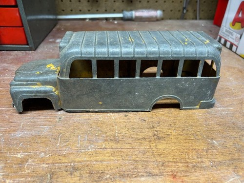 Vintage 1960's Hubley School Bus diecast metal 9." toy original /Part ...